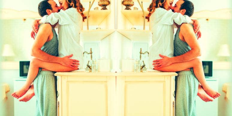 Love Vs Lust — 5 Signs You Just Want His Body Yourtango 4330